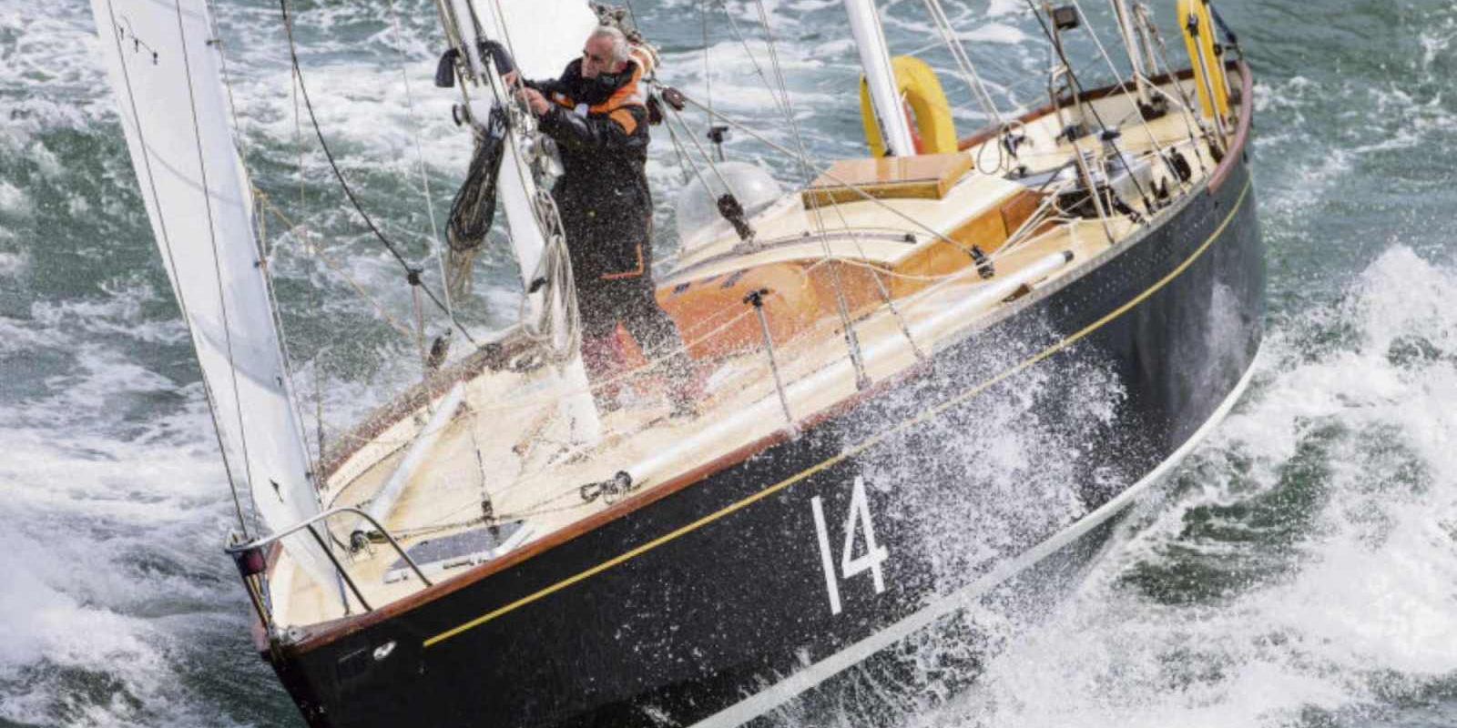 Maquette de Pen Duick II - Bateau de course au large | Made in BREIZH