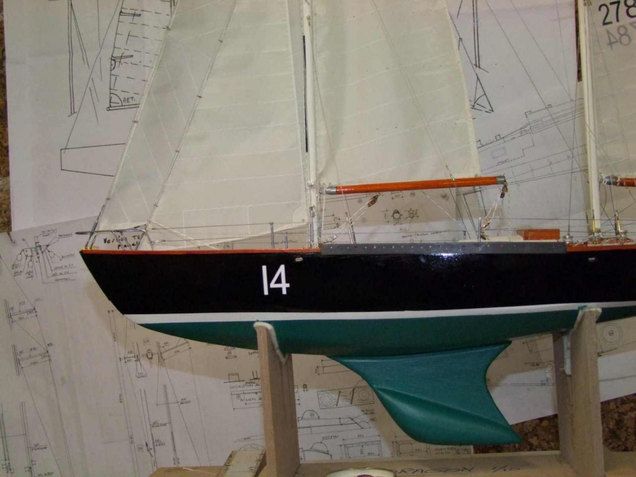Maquette de Pen Duick II - Bateau de course au large | Made in BREIZH